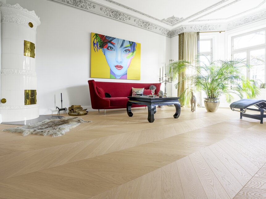 mafi Chevron parquet - room-opening with 60°