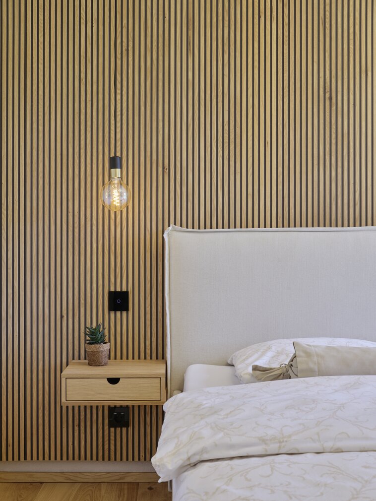 Wooden wall and ceiling cladding