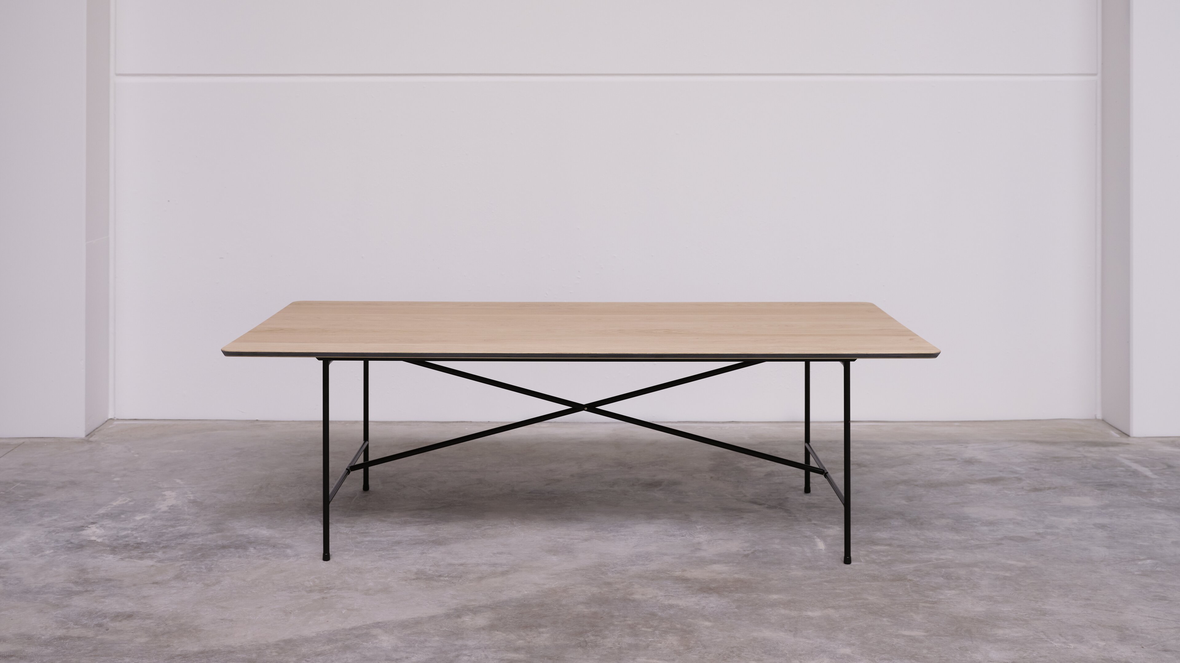 mafi LEVEL table tops - freely configurable