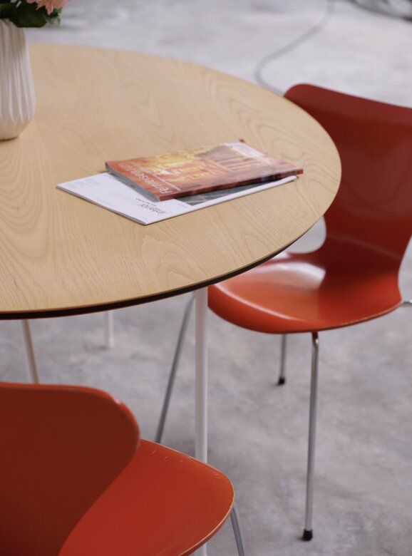 mafi LEVEL table tops - freely configurable