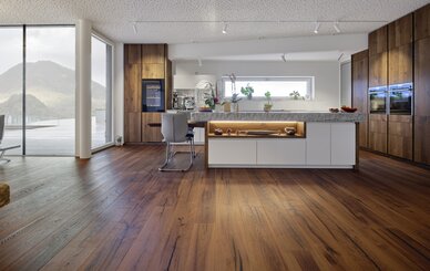 mafi variants: Surfaces at a glance