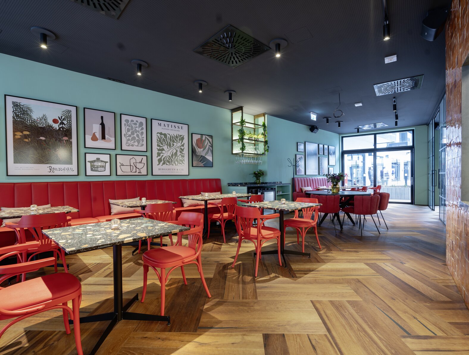 Colorful and charming: the retro style