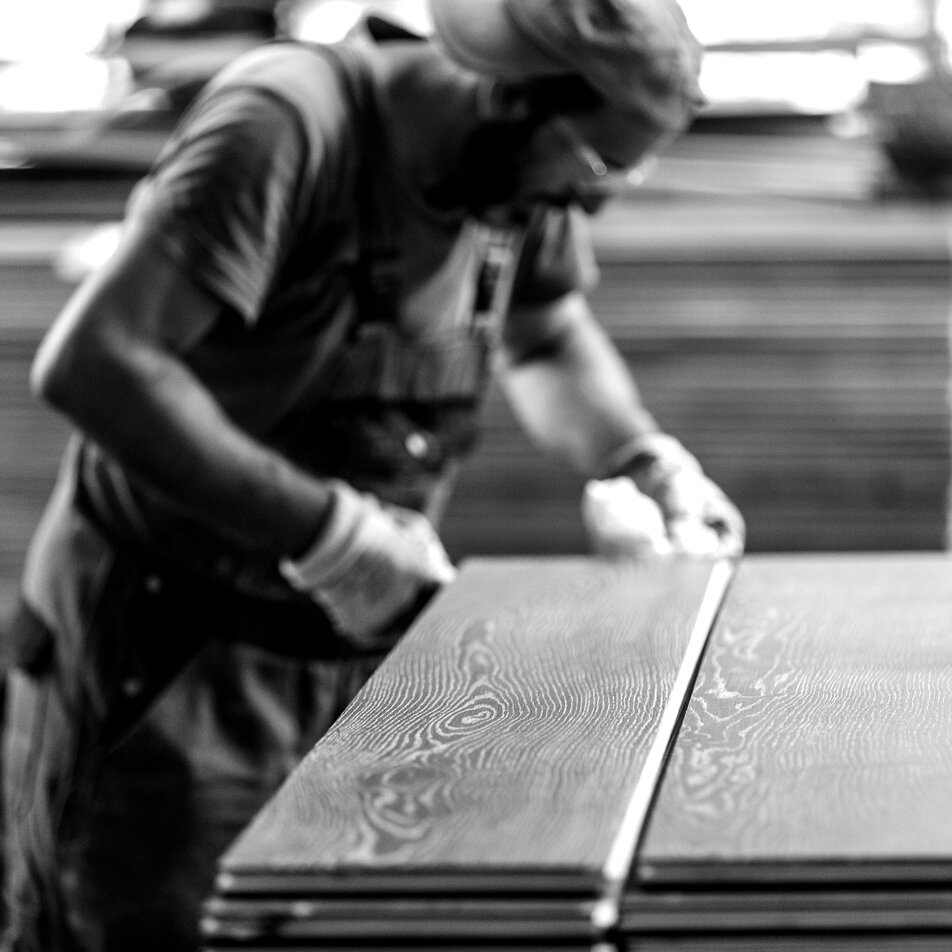 About the family business mafi